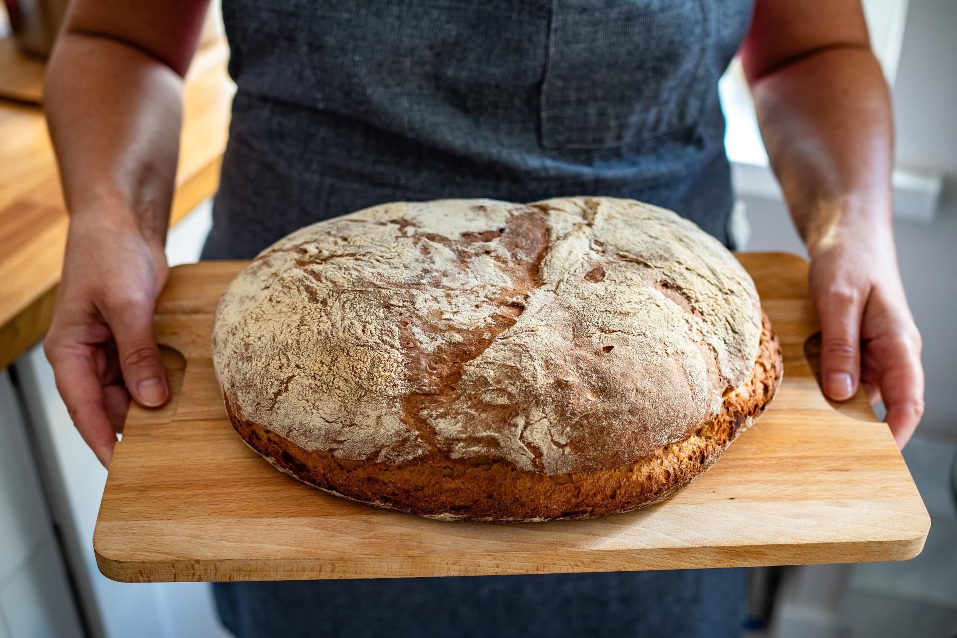 Prosty chleb z 4 składników przeniesie cię do Portugalii. Wystarczy ...