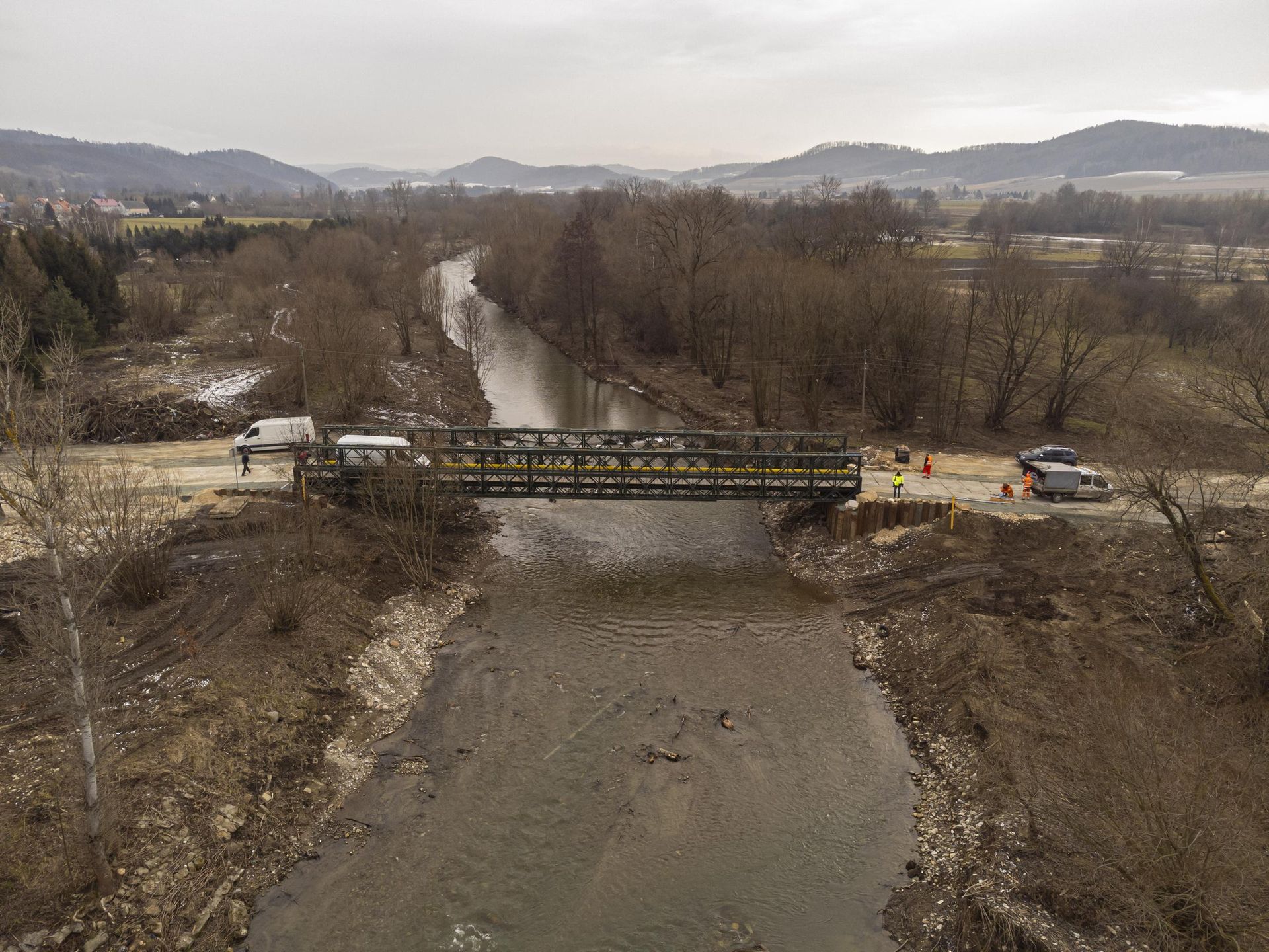 Turcy w kilka dni zbudowali most koło Kłodzka! Wcześniejszy zniszczyła ...