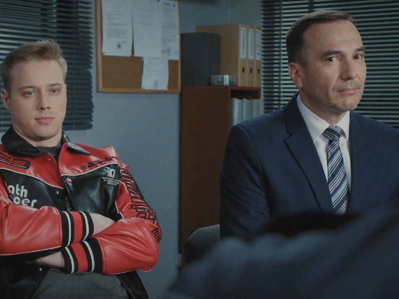 M jak miłość, odcinek 1878: Dominik i jego ojciec zakpią z policji podczas przesłuchania ...