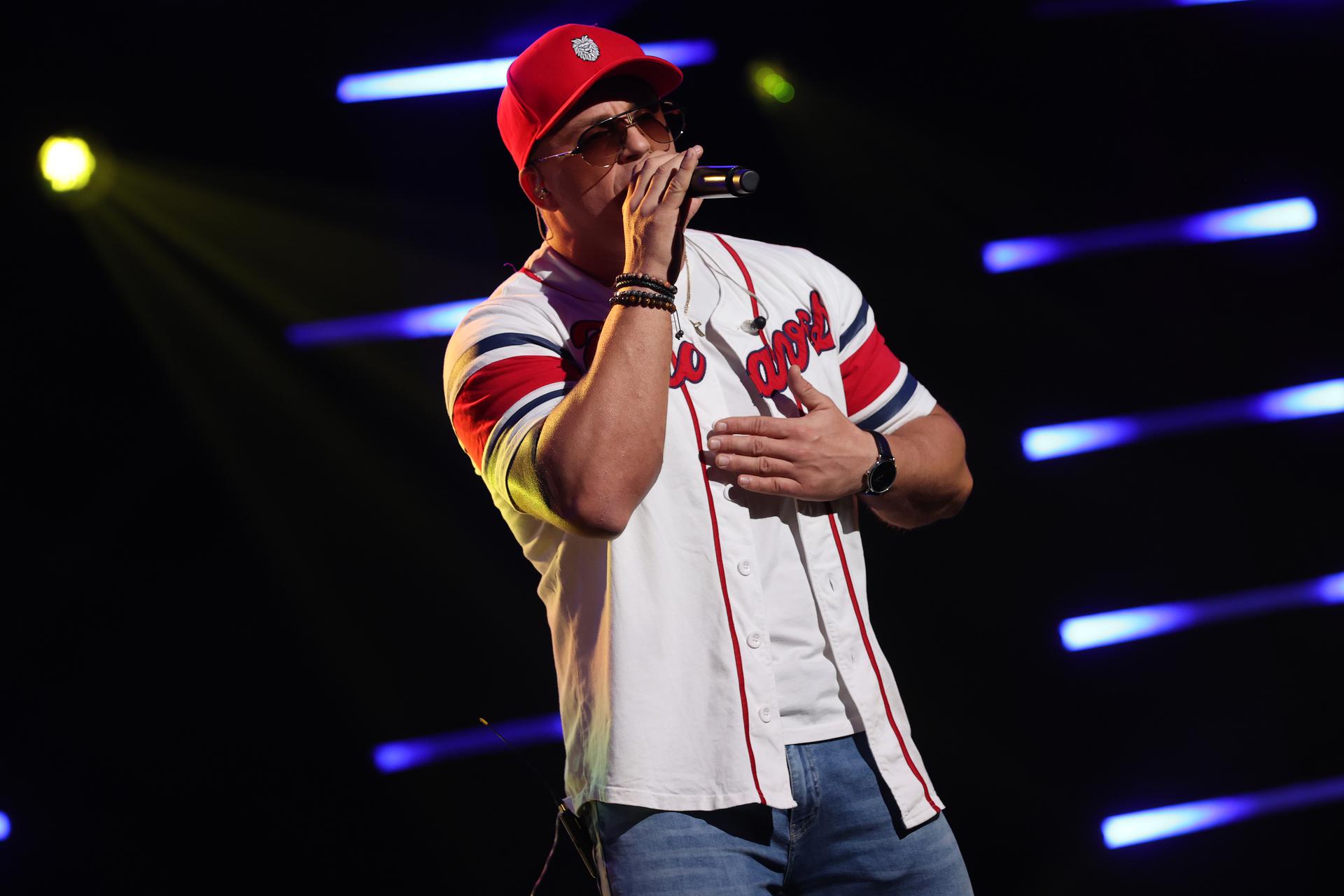 SuperNova LIVE: Marcin Czerwiński w wykonie OD NOWA! Musisz to zobaczyć ...