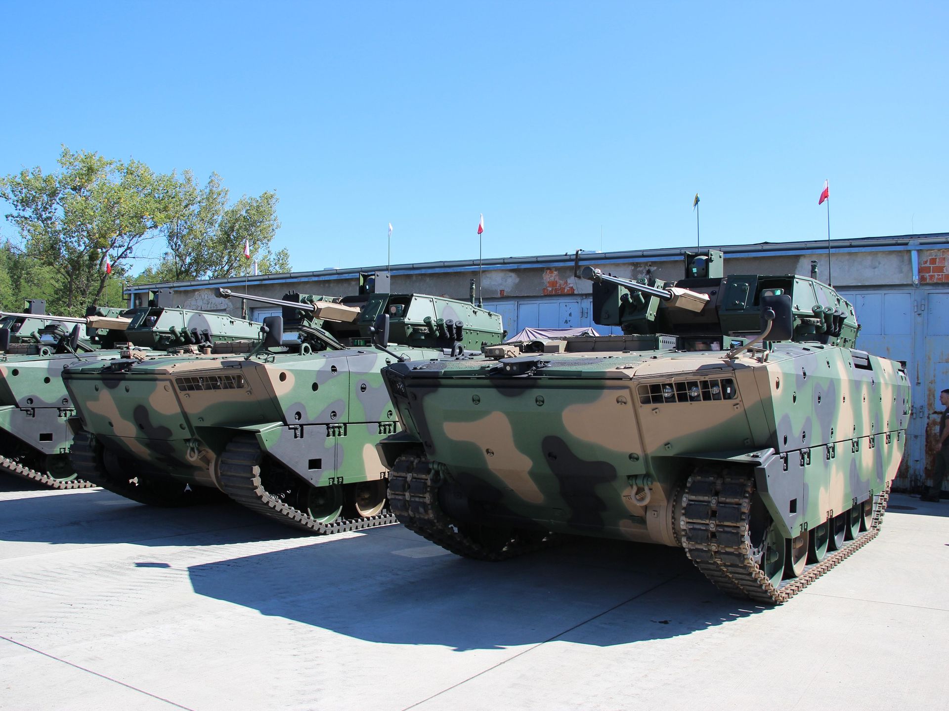 Dziś podpisanie umowy na BWP Borsuk. Wielki dzień dla Wojska Polskiego ...