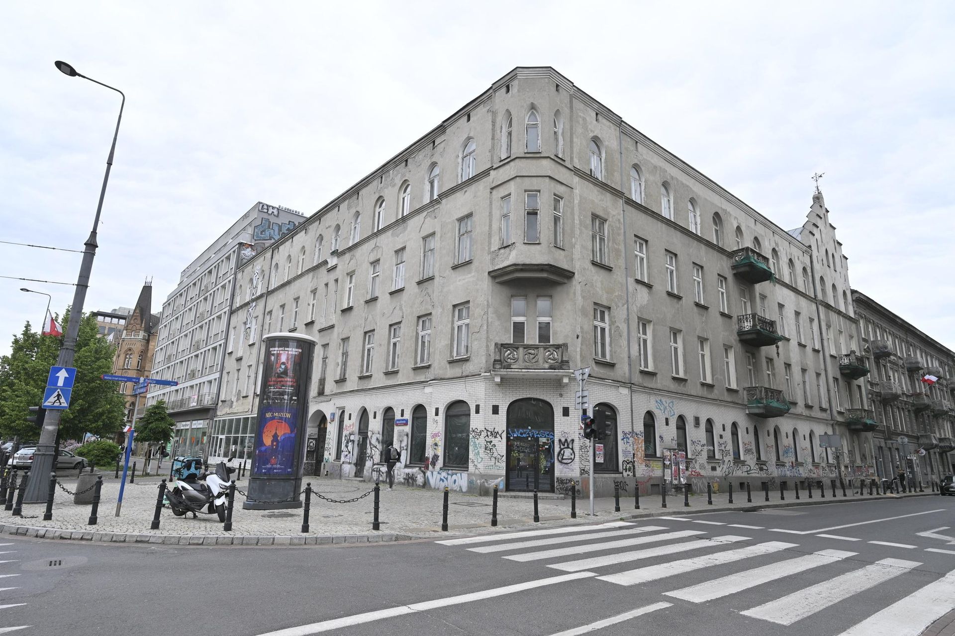 Marszałkowska 66. Sesja Rady Warszawy dopiero po wyborach prezydenckich - Warszawa Radio ESKA