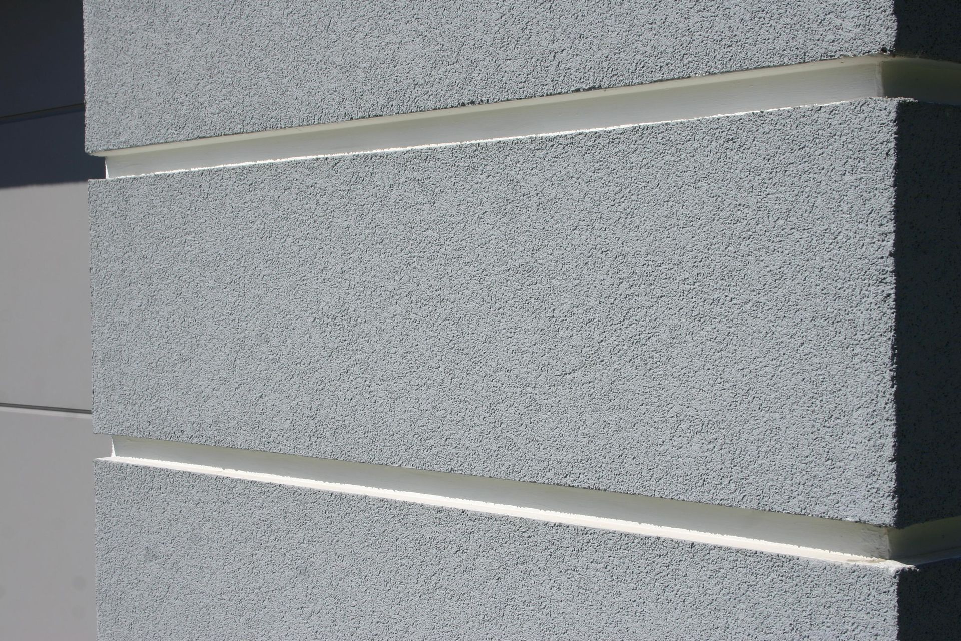 Bonie elewacyjne - co to są bonie na elewacji? Jak robi się bonie? Ile ...