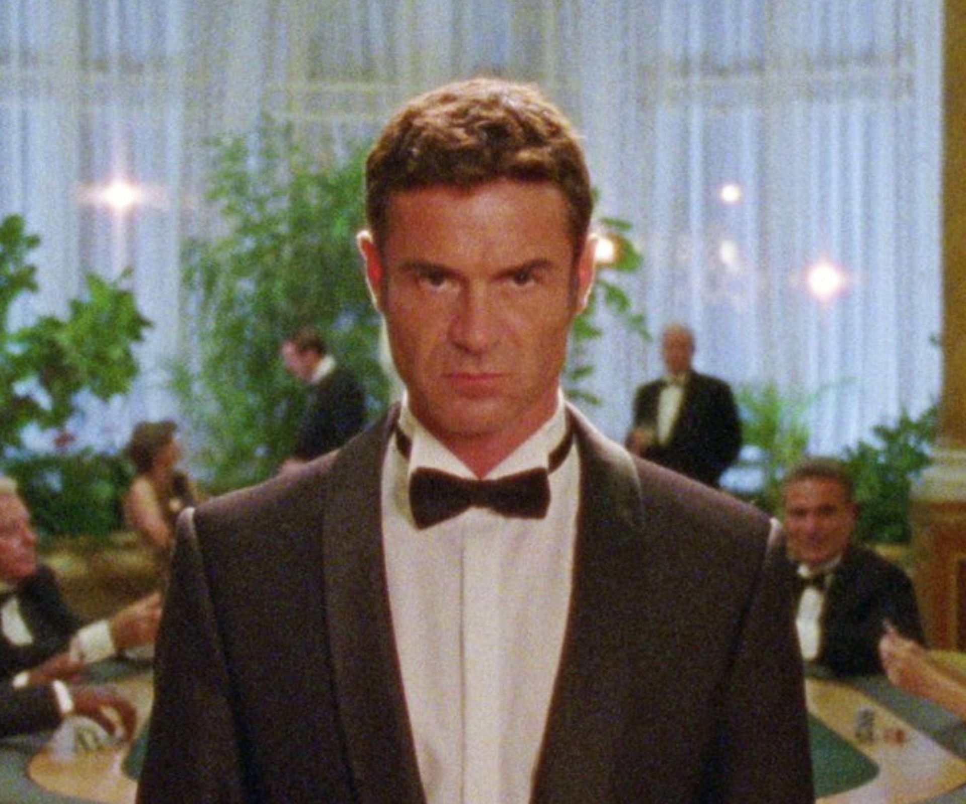 Jest ponoć bardziej Bondowski niż sam Bond. "Błysk diamentu śmierci ...