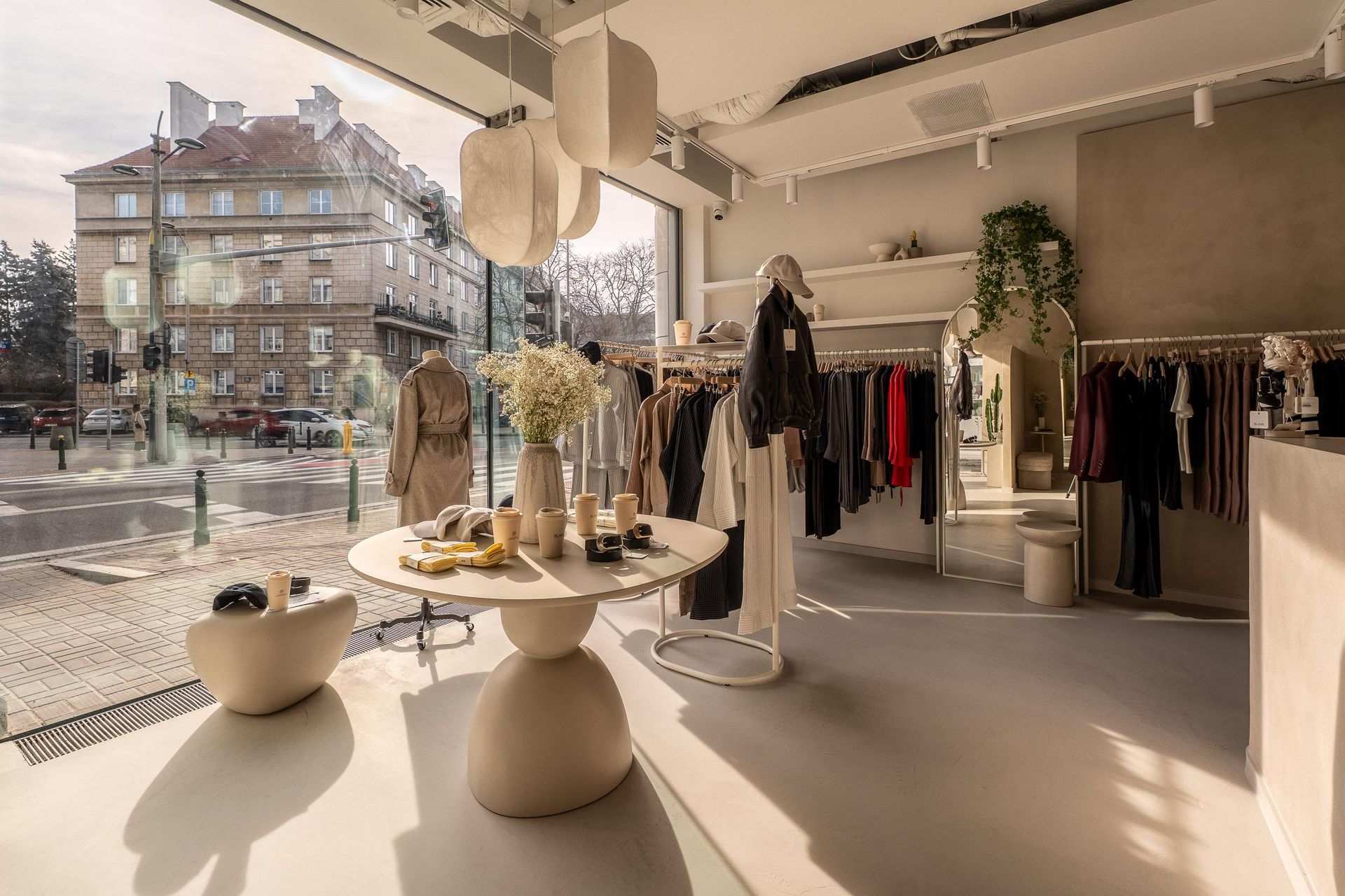BLAAR otwiera flagowy butik w Warszawie. Nowy wymiar mody dla kobiet ...