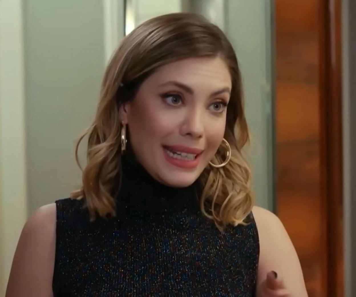 Zakazany owoc 424, 425, 426, 427, 428: STRESZCZENIE. Yildiz wrobiona w napaść na Dogana? - ESKA.pl