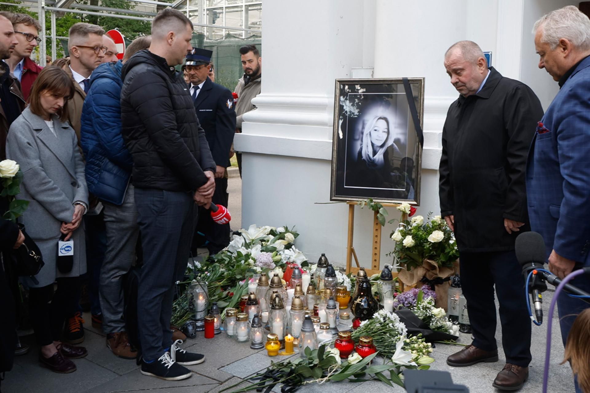 Pogrzeb zamordowanej pani Małgorzaty z UW. Od 16 maja księga kondolencyjna dla 53-latki ...