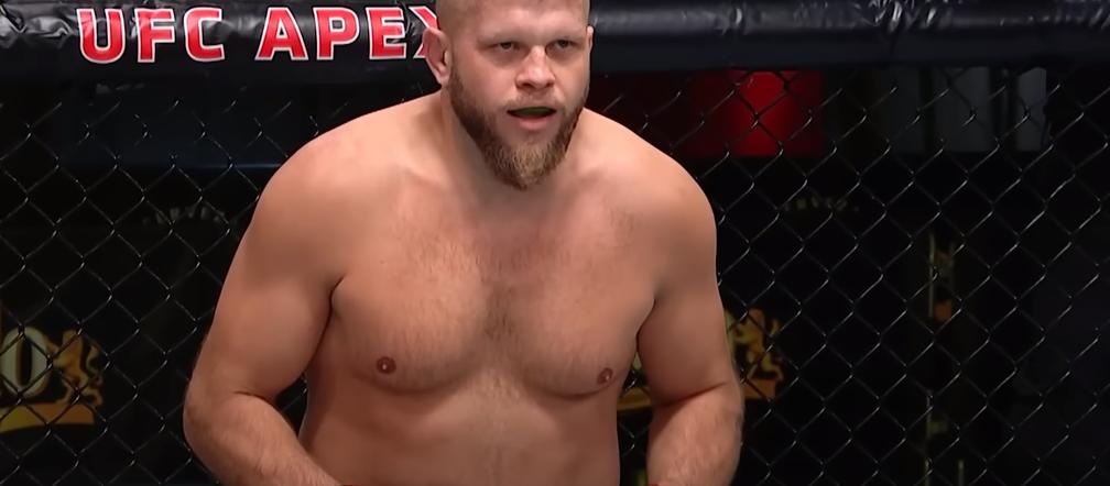 Tom Aspinall za mocny dla Marcina Tybury! Polak błyskawicznie ...