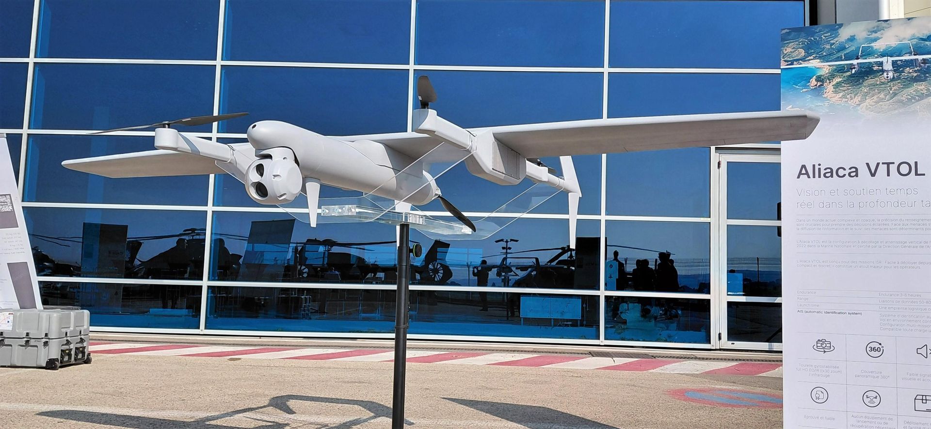Francuska marynarka pierwszym użytkownikiem dronów Aliaca VTOL. Airbus ...