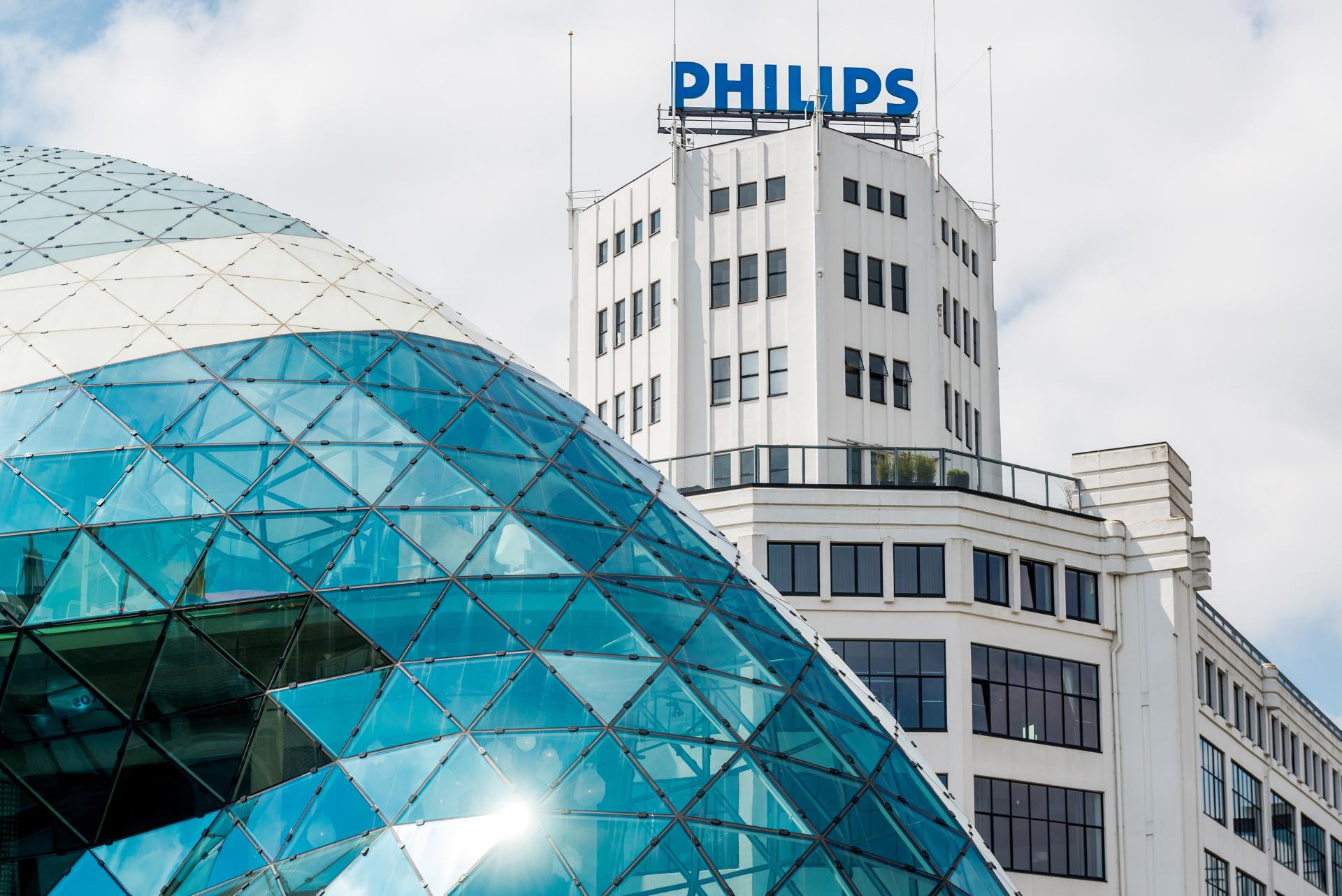 Światowy gigant elektroniki Philips zwalnia 4000 osób! Zwolnienia ...