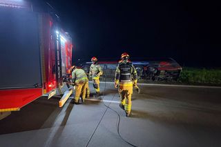 Wypadek amerykańskich żołnierzy na A4. Ośmiu osób rannych. Żołnierkę zabrał śmigłowiec LPR ...