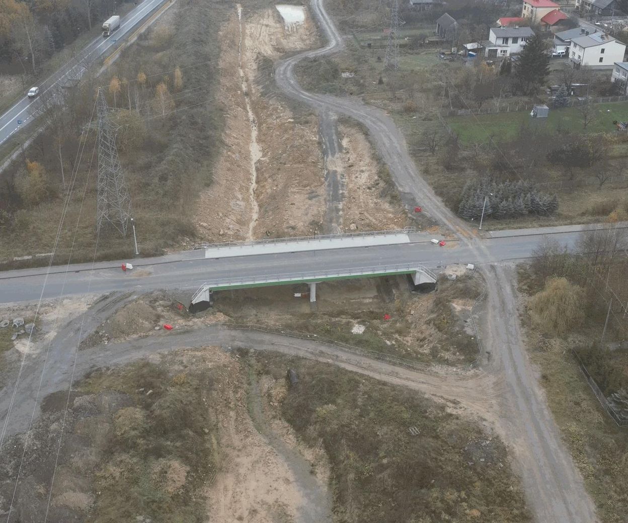 Możemy korzystać z wiaduktu w Wielkiej Wsi. Pod choinkę ułatwienie przy obwodnicy Wąchocka ...