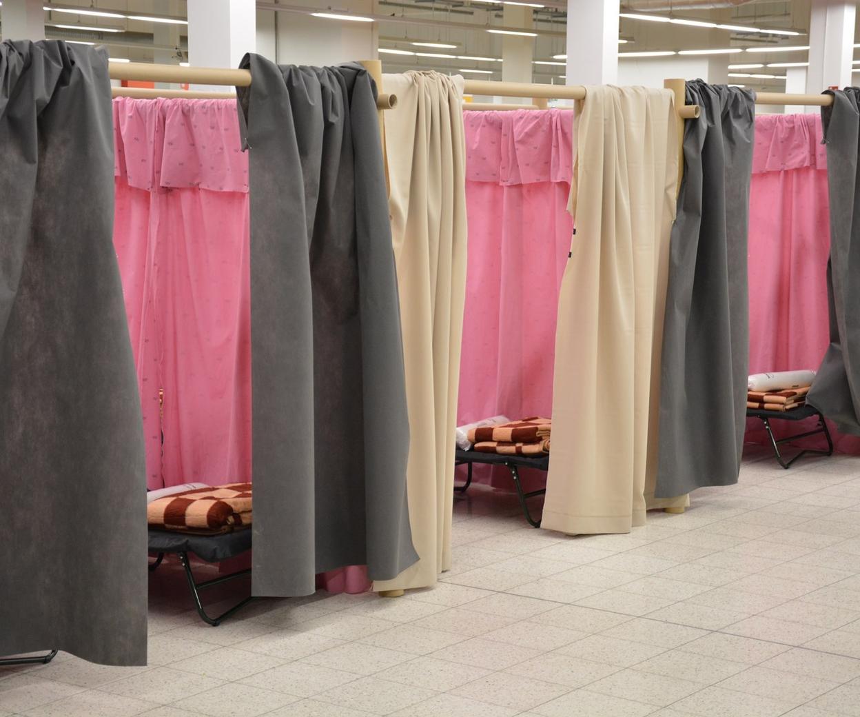 Paper Partition System Shigeru Bana tym razem dla uchodźców z Ukrainy ...