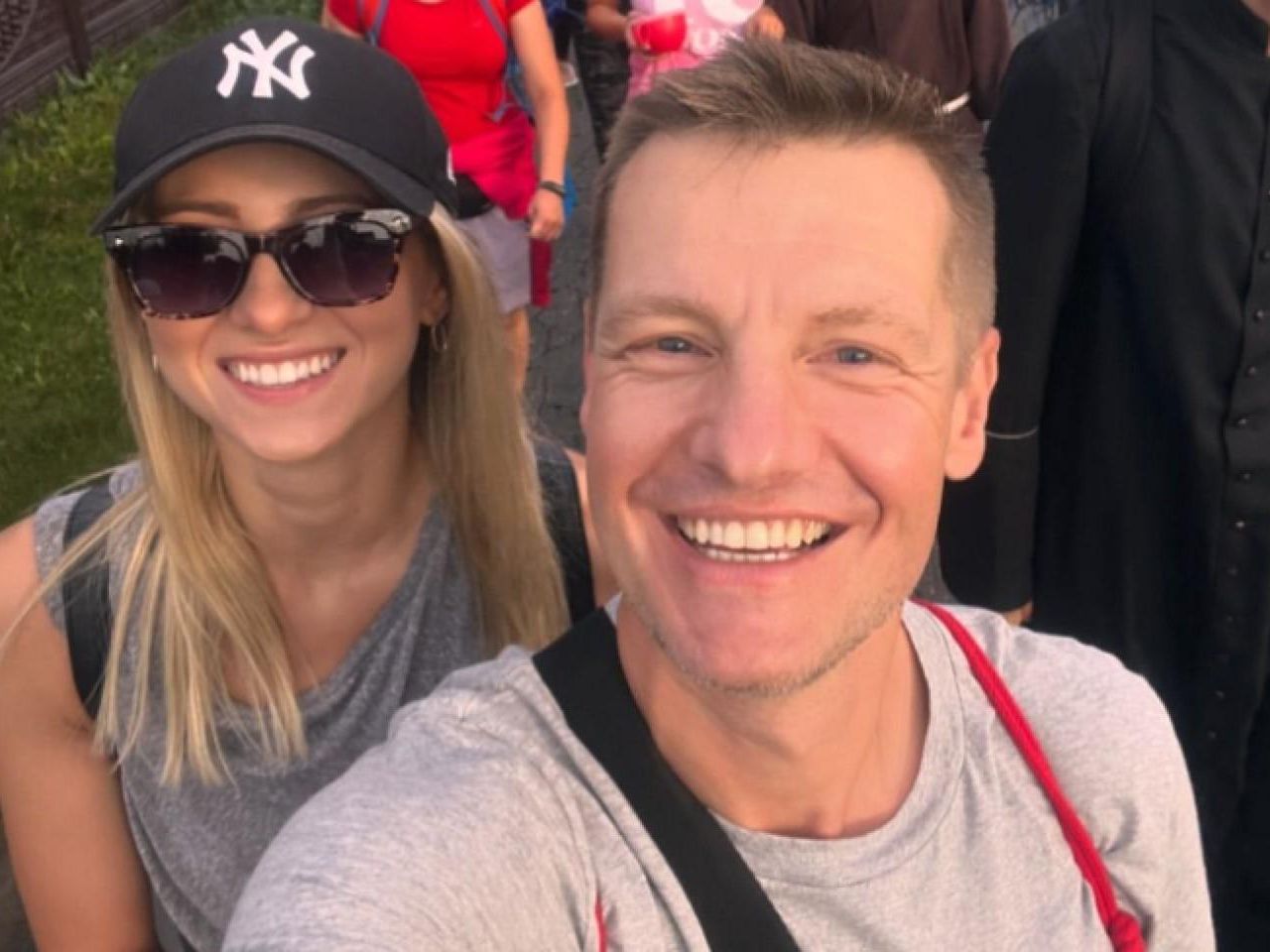 W 2 miesiące po ślubie Rafał Mroczek przekazał radosne wieści! Gwiazdor ...