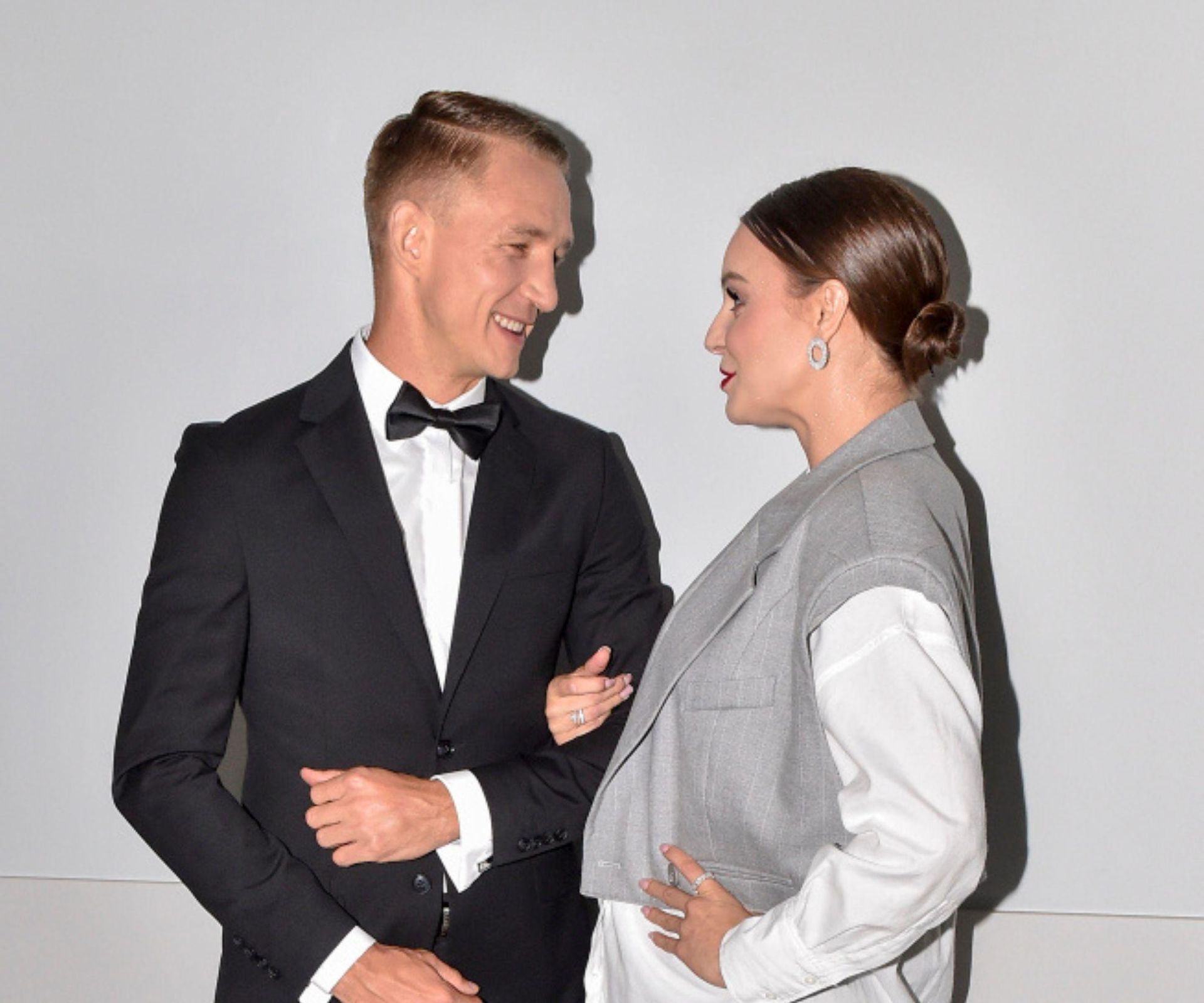 Jakub Rzeźniczak martwi się o córkę. "Robimy też wszystkie obowiązkowe ...