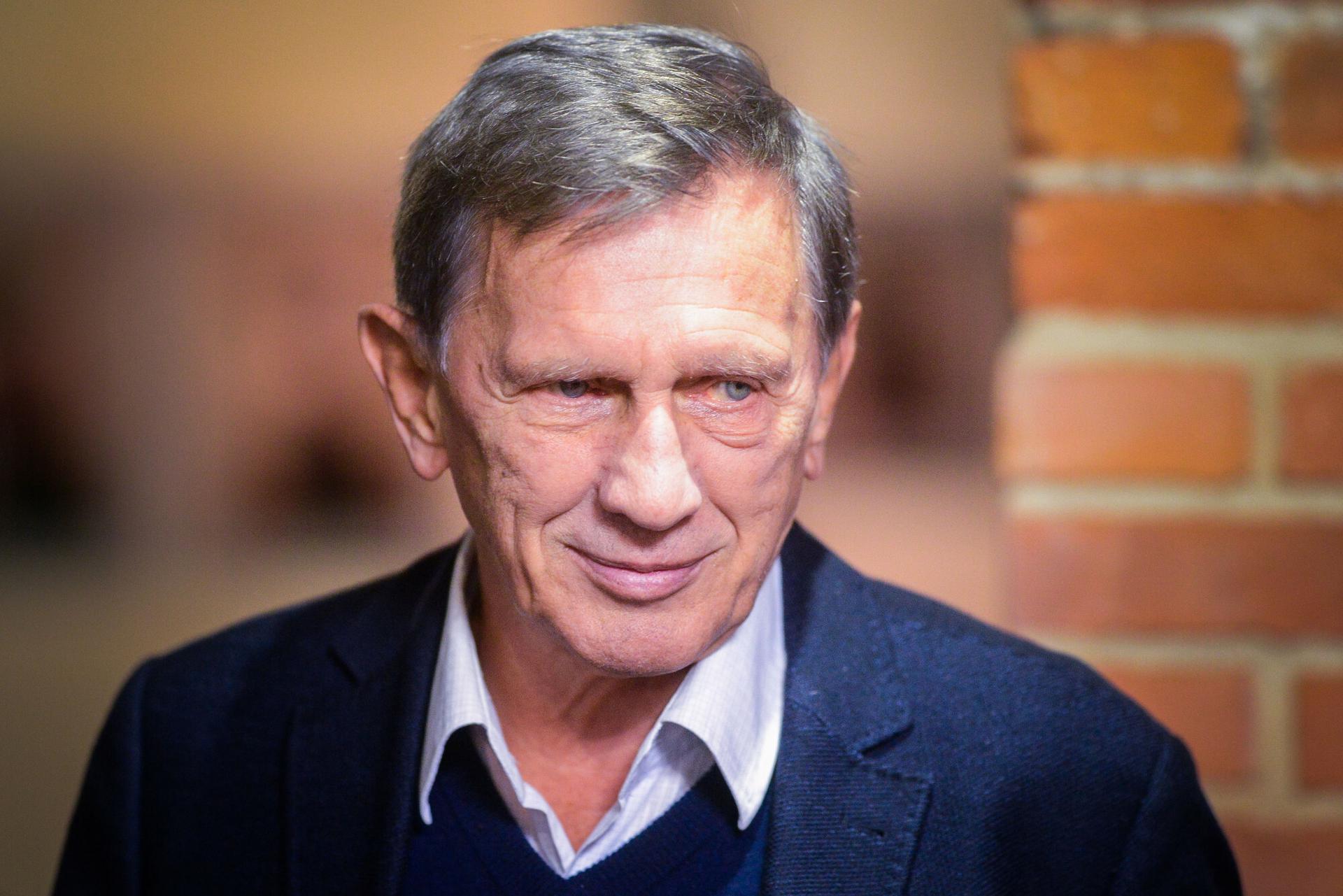 Jen Englert zdradził żonę. Przyznał że miał kochanki - Super Express ...