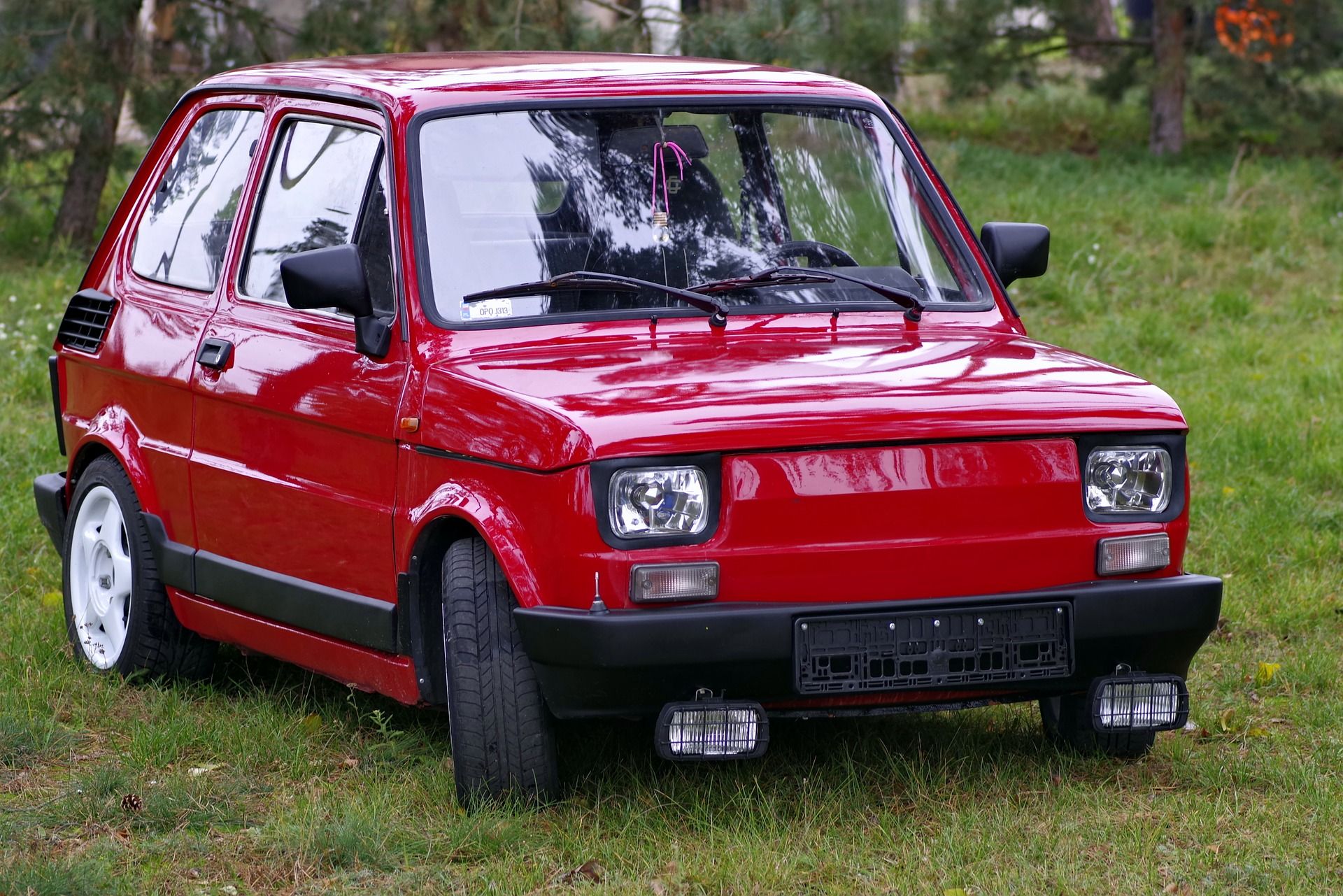 Nowy maluch w wersji elektrycznej! Fiat 126p w tym wydaniu robi ...