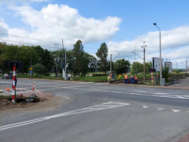 Co się dzieje na przejeździe kolejowym w Starachowicach Dolnych? - Starachowice Radio ESKA
