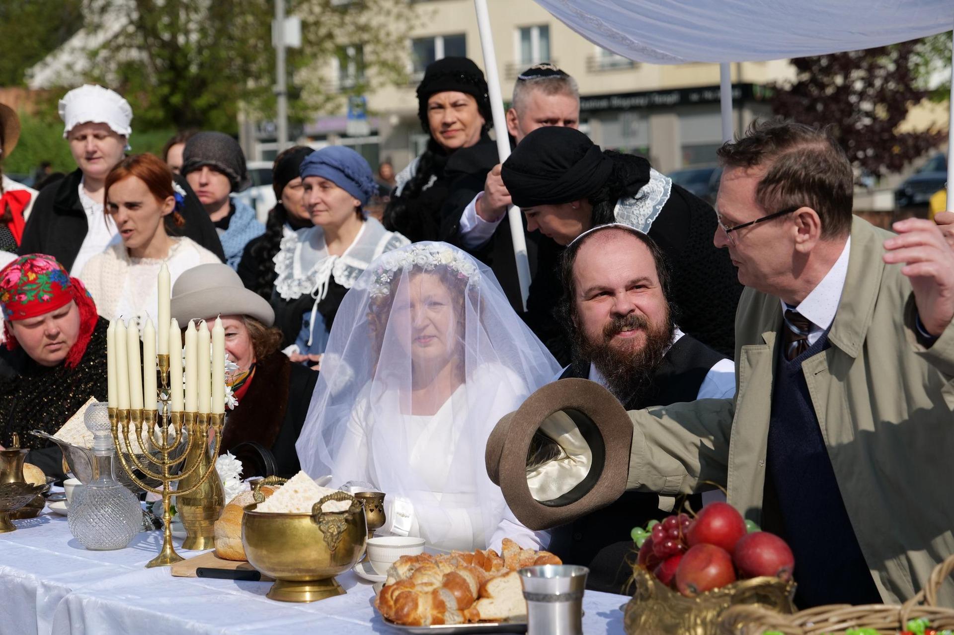Przedwojenny Wierzbnik. Zaślubiny i wesele Polki i Żyda - Starachowice ...