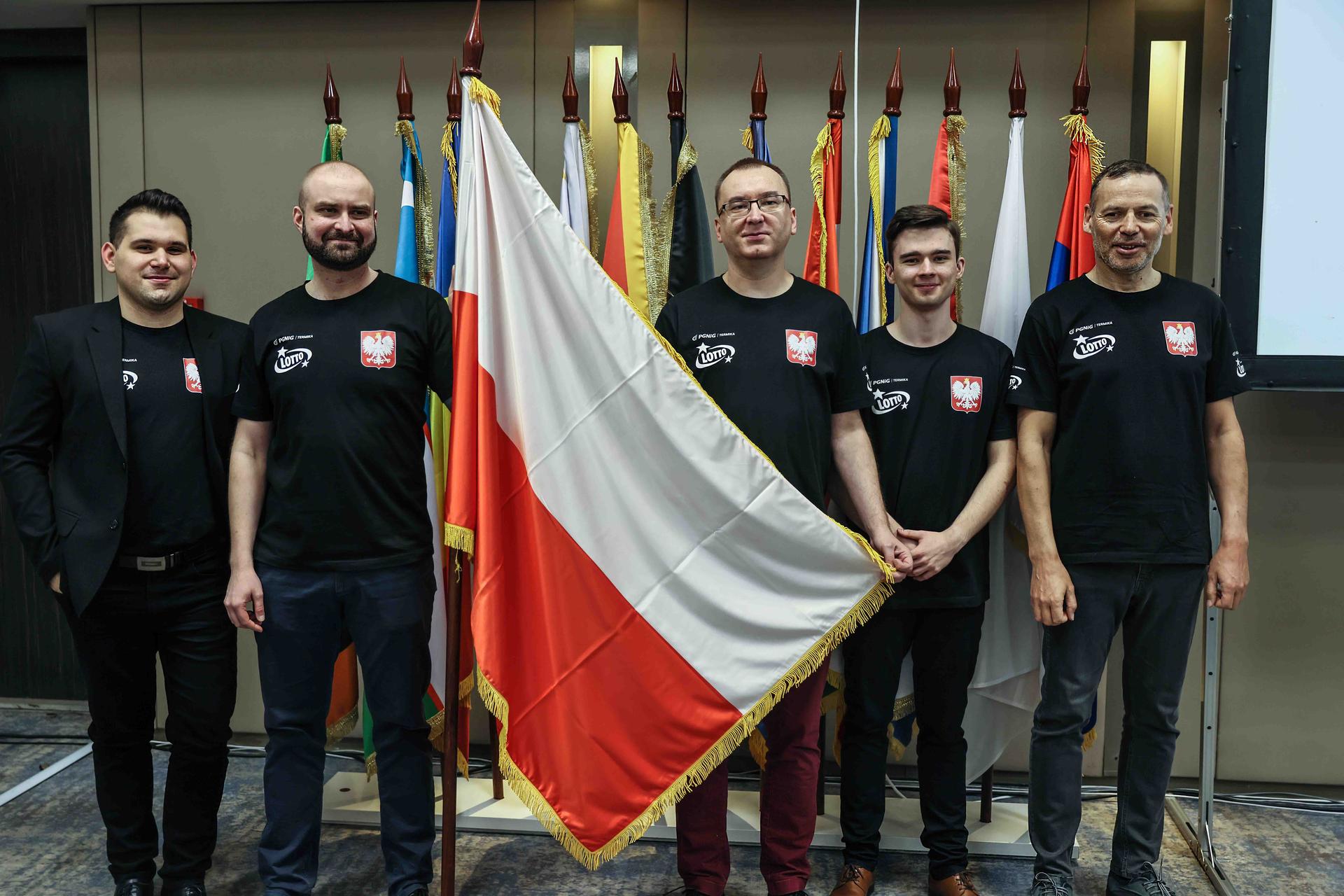 Reprezentacja Polski wygrała Olimpiadę Szachową dla osób z ... Reprezentacja Polski wygrała Olimpiadę Szachową dla osób z ...
