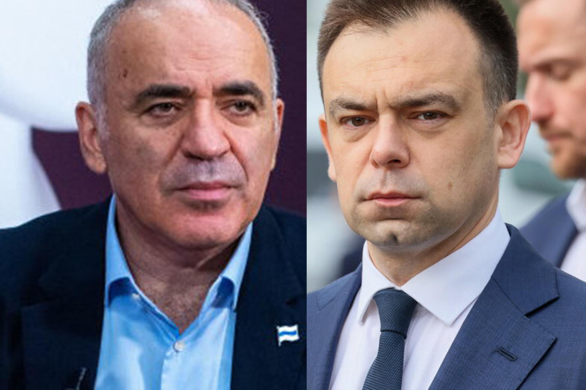 Minister Domański zagrał w szachy z legendarnym mistrzem. Pokonał ...