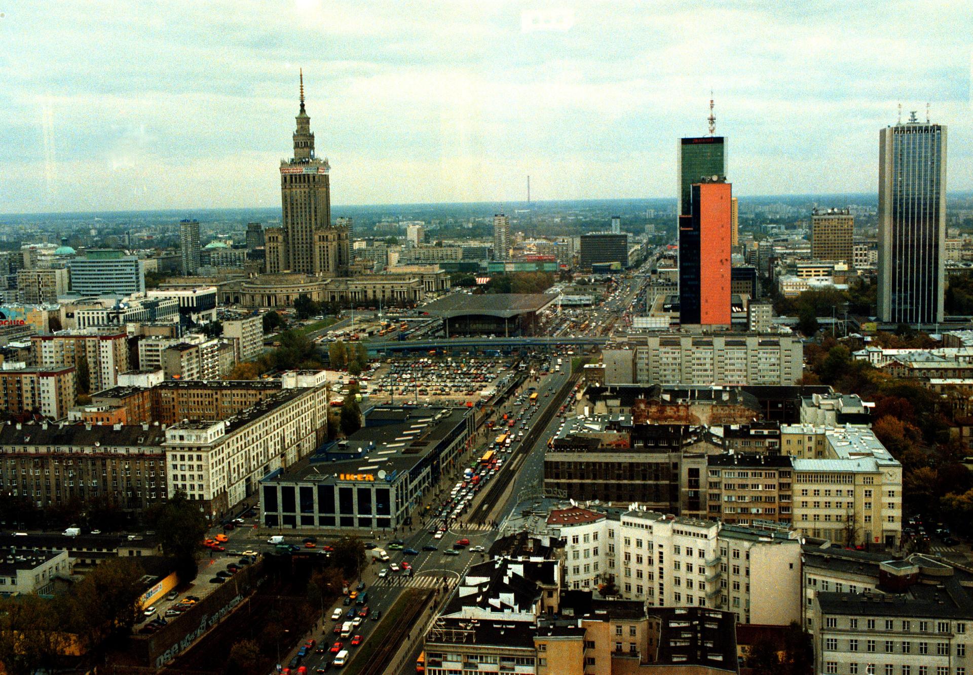 Warszawa w latach 90. Tak z góry wyglądało miasto przemian - Warszawa ...