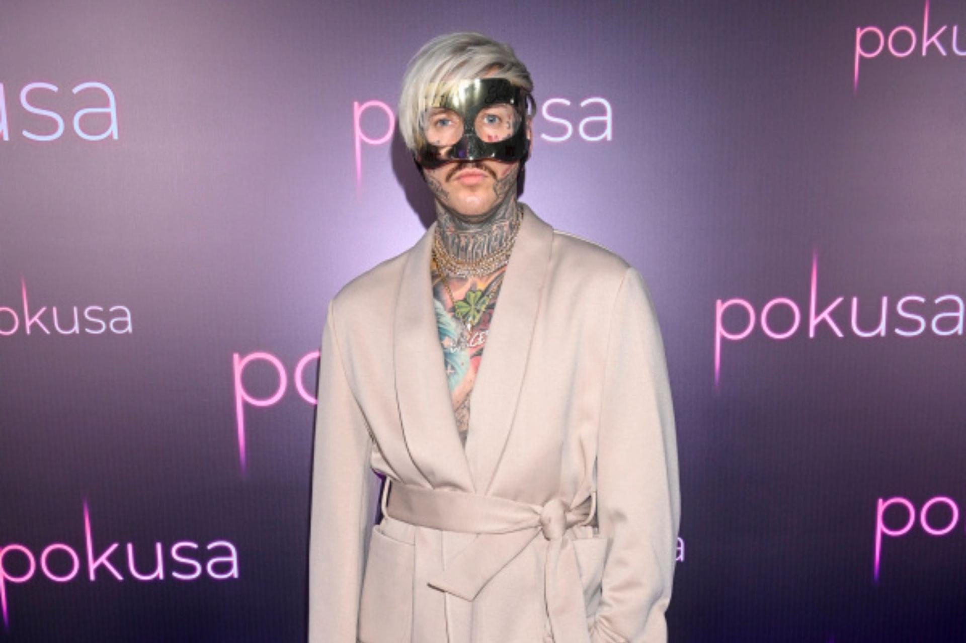 Stifler w stroju Adama wywołał szok widzów. Zagrał w odważnych scenach ...