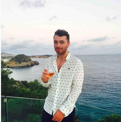 Spectre: Sam Smith w piosence do nowego Bonda. Data premiery Writing's ...