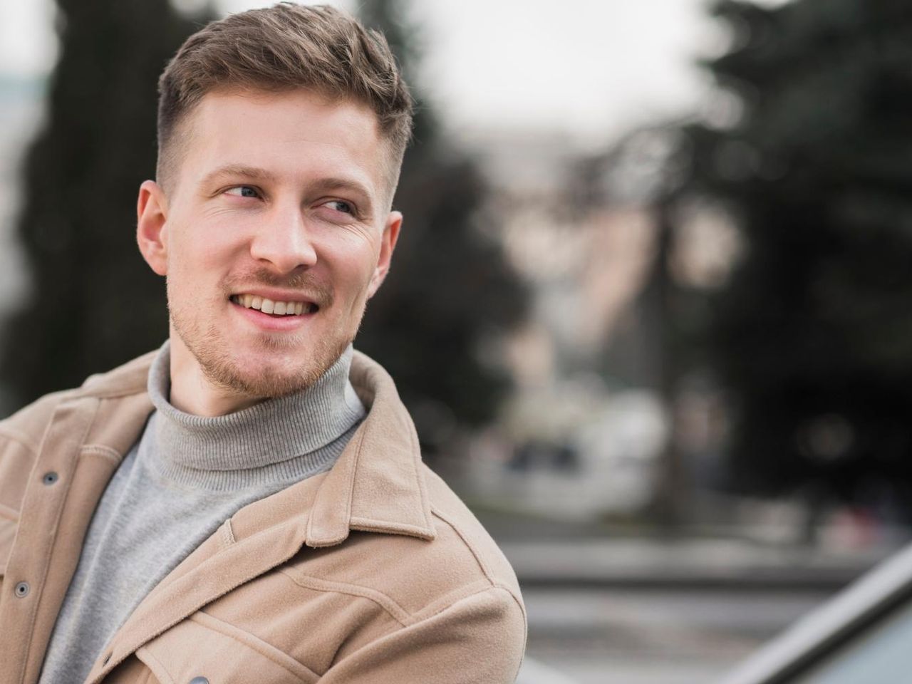 To męskie imię oznacza "nieśmiertelnego". Choć w Polsce nosi je kultowa ...