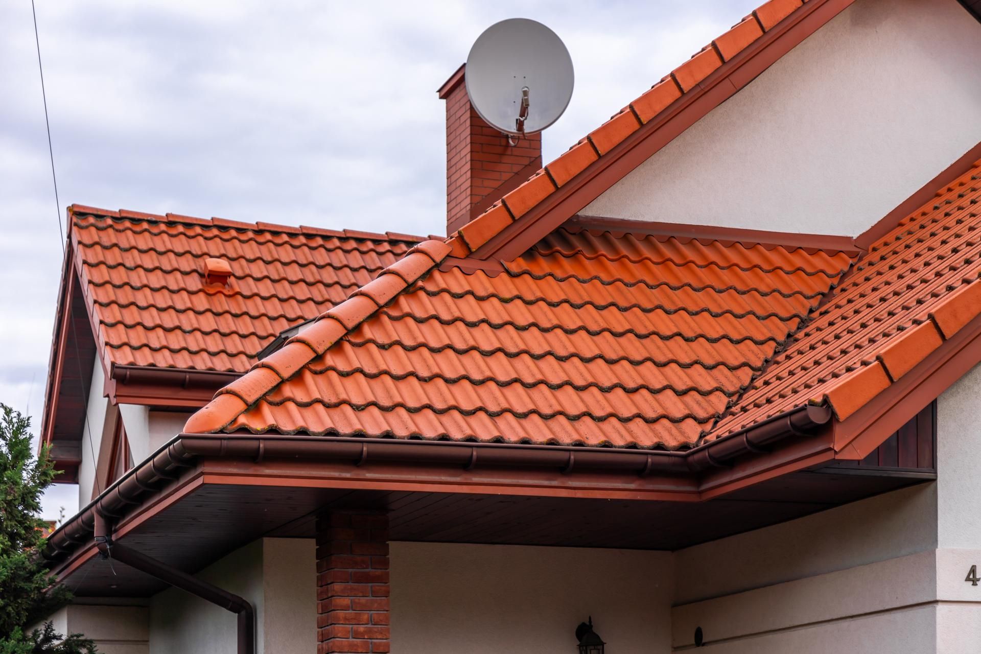 Jaki kolor dachu? Odpowiadamy na 13 kłopotliwych pytań - murator.pl