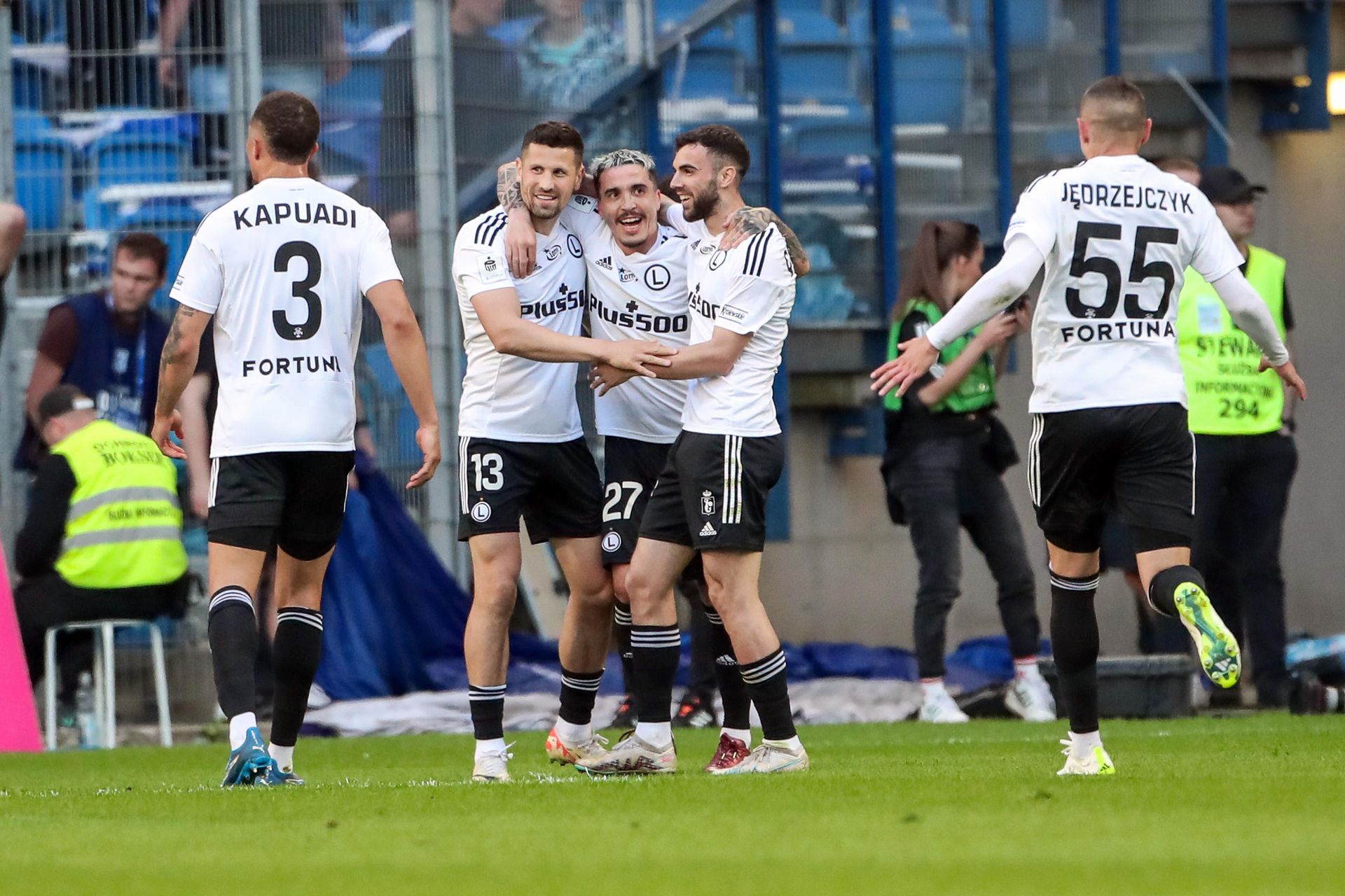 Legia popadnie w przeciętność? Legenda ekstraklasy mówi o rewolucji ...