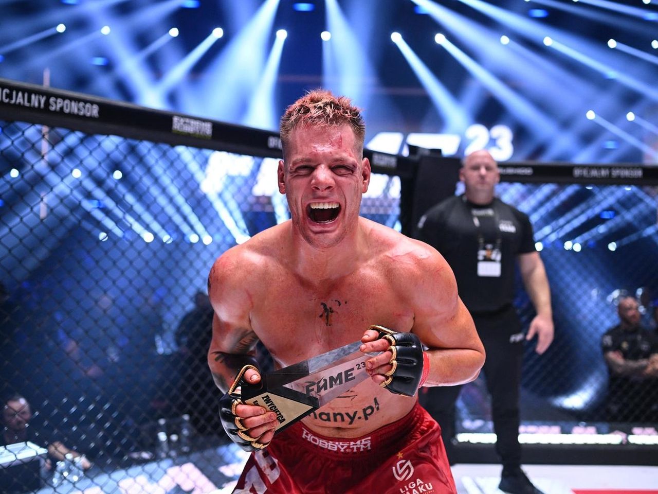 Kuriozalny koniec FAME 25! Taazy wygrywa pas GOAT'a po dyskwalifikacji ...