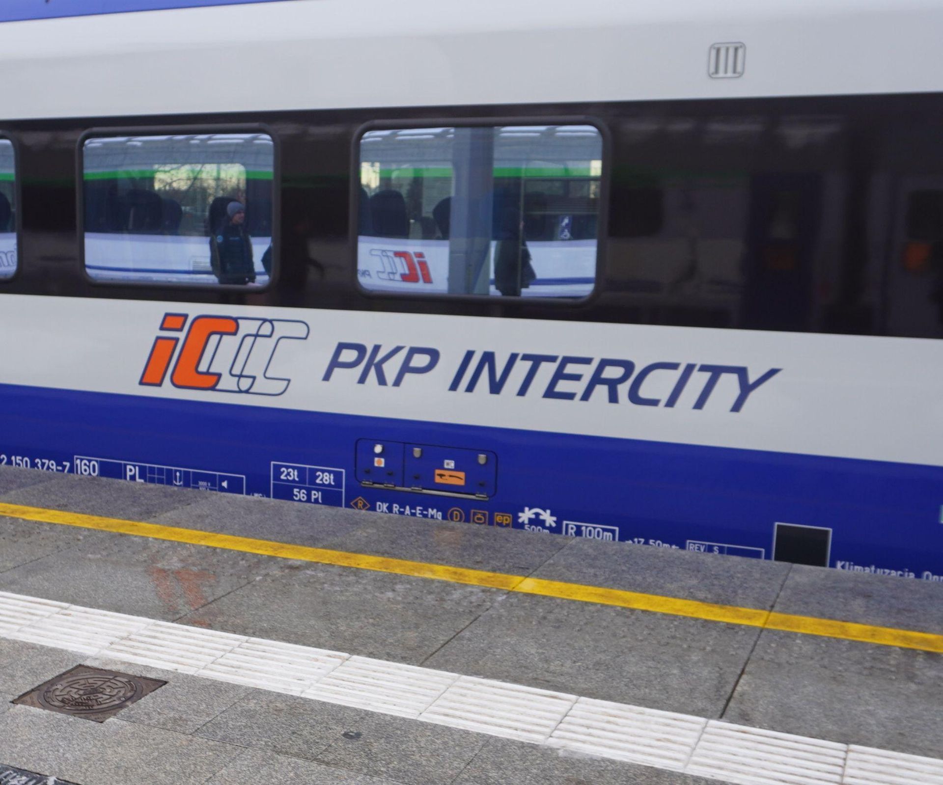 Co dalej z pociągami PKP Intercity z Olsztyna do Stawigudy? Wiemy, do kiedy przedłużono ...