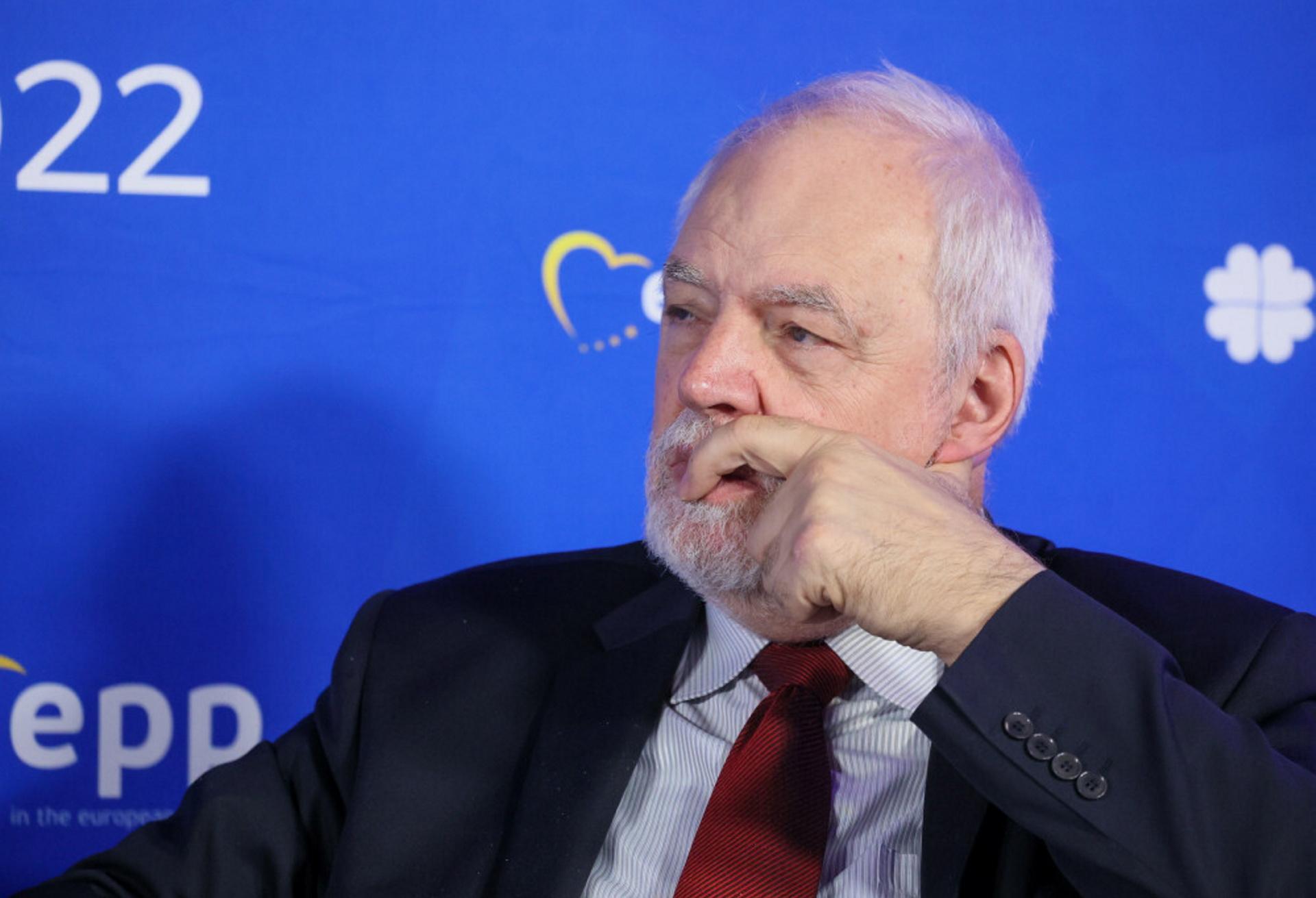 Europoseł Jan Olbrycht z PO ogłosił, że odchodzi. Ta kadencja w PE jest ...