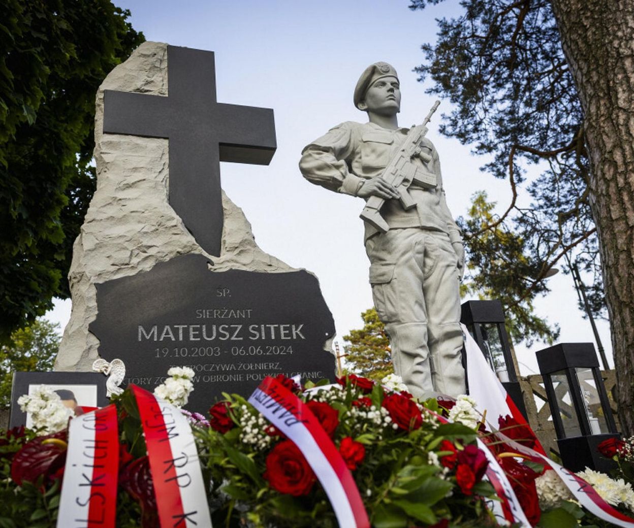 Mateusz Sitek zginął na granicy. Miał 21 lat. Ojciec: "Czuł, że chce ...