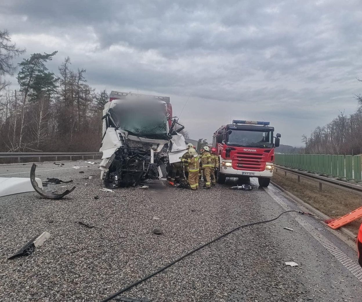 Wypadek na autostradzie A4 w woj. opolskim. Spore utrudnienia w kierunku Katowic. Są objazdy ...