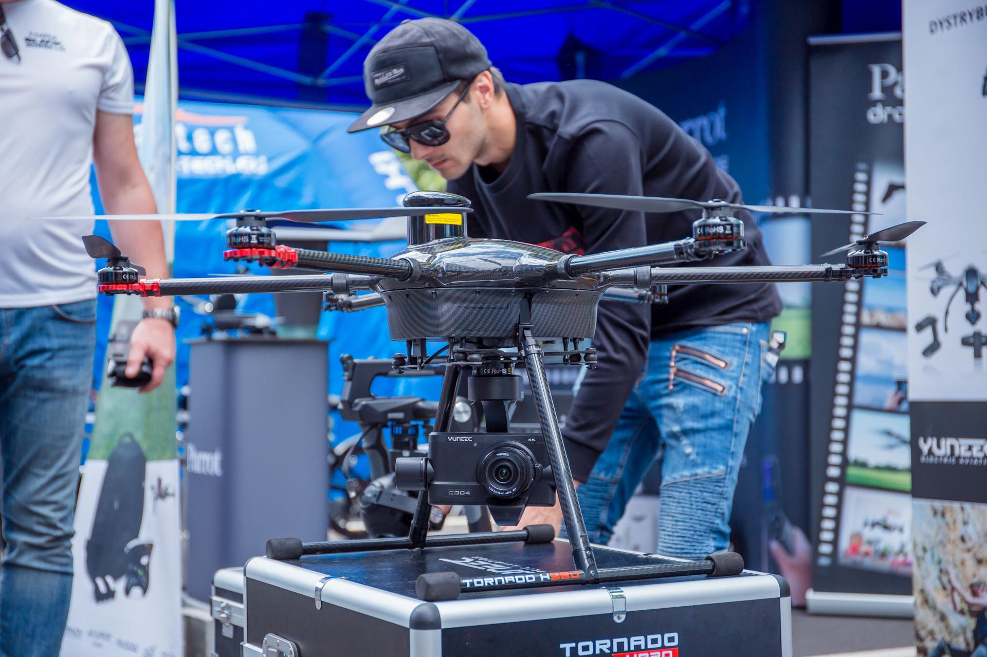 Już w sobotę święto technologii na PGE Narodowym. Przyjdź na Allegro ...