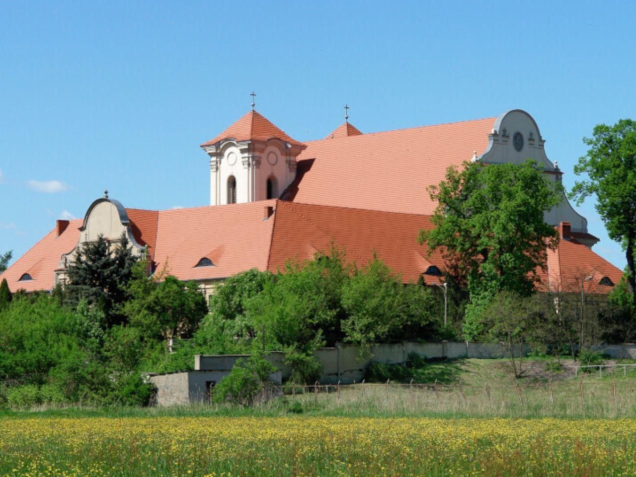 Klasztor w Wągrowcu. To jedno z najstarszych opactw cysterskich w ...
