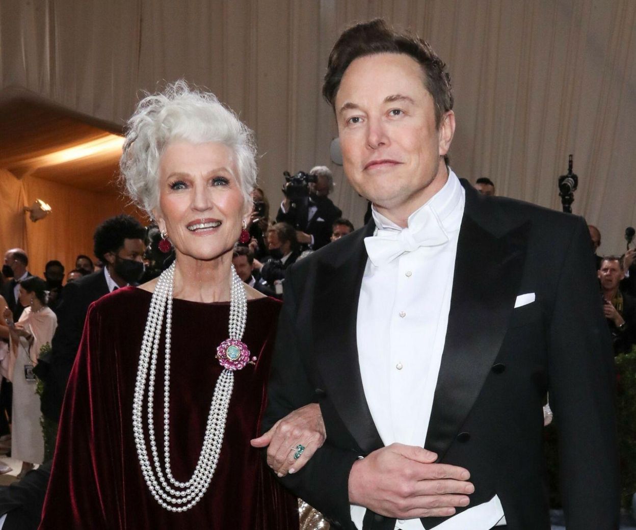 Kim jest matka Elona Muska? Maye Musk wychowała geniusza i podbiła ...