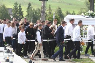 Pogrzeb 18-letniej Angeliki, która zginęła na przejeździe kolejowym ...
