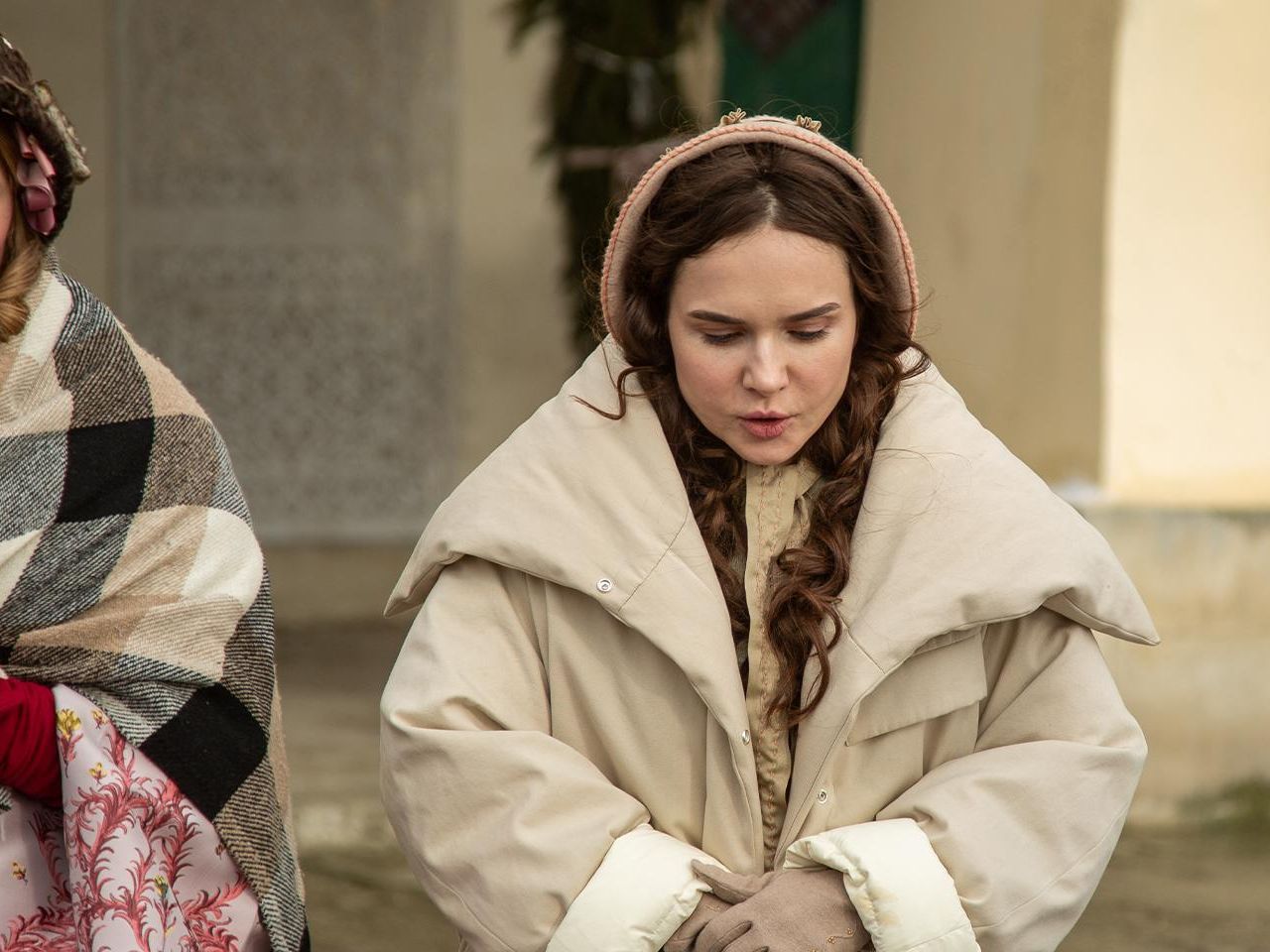 "Kawa z kardamonem" odc. 8: streszczenie. Zdesperowana Józia chce wymodlić ciążę - ESKA.pl