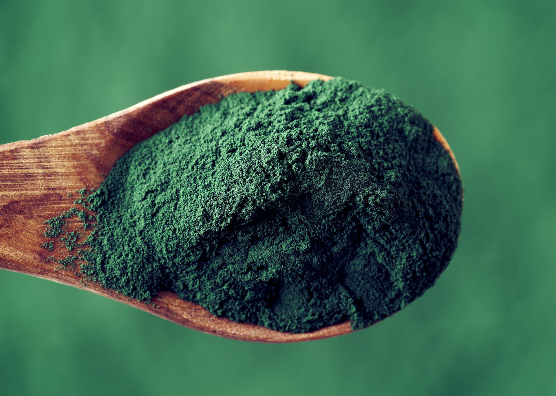 Chlorella - źródło białka i witamin. Jakie ma właściwości zdrowotne?
