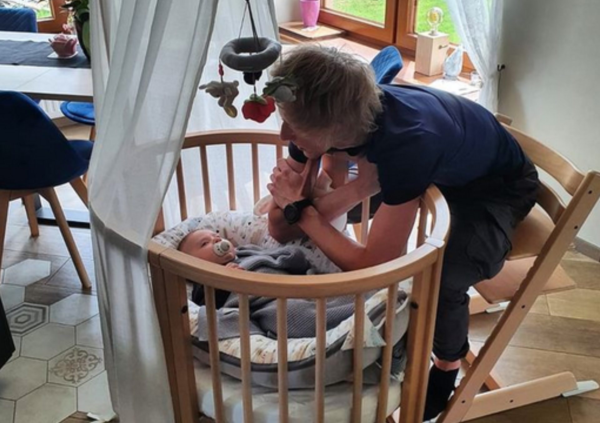 2-latka już pyta "gdzie jest mama?". Dawid Kubacki wyznaje, co ...