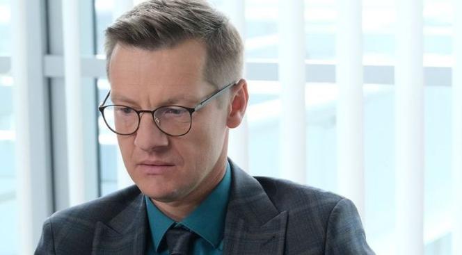 Gwiazdor M jak miłość bez dostępu do Instagrama i Facebook-a! Błaga ...