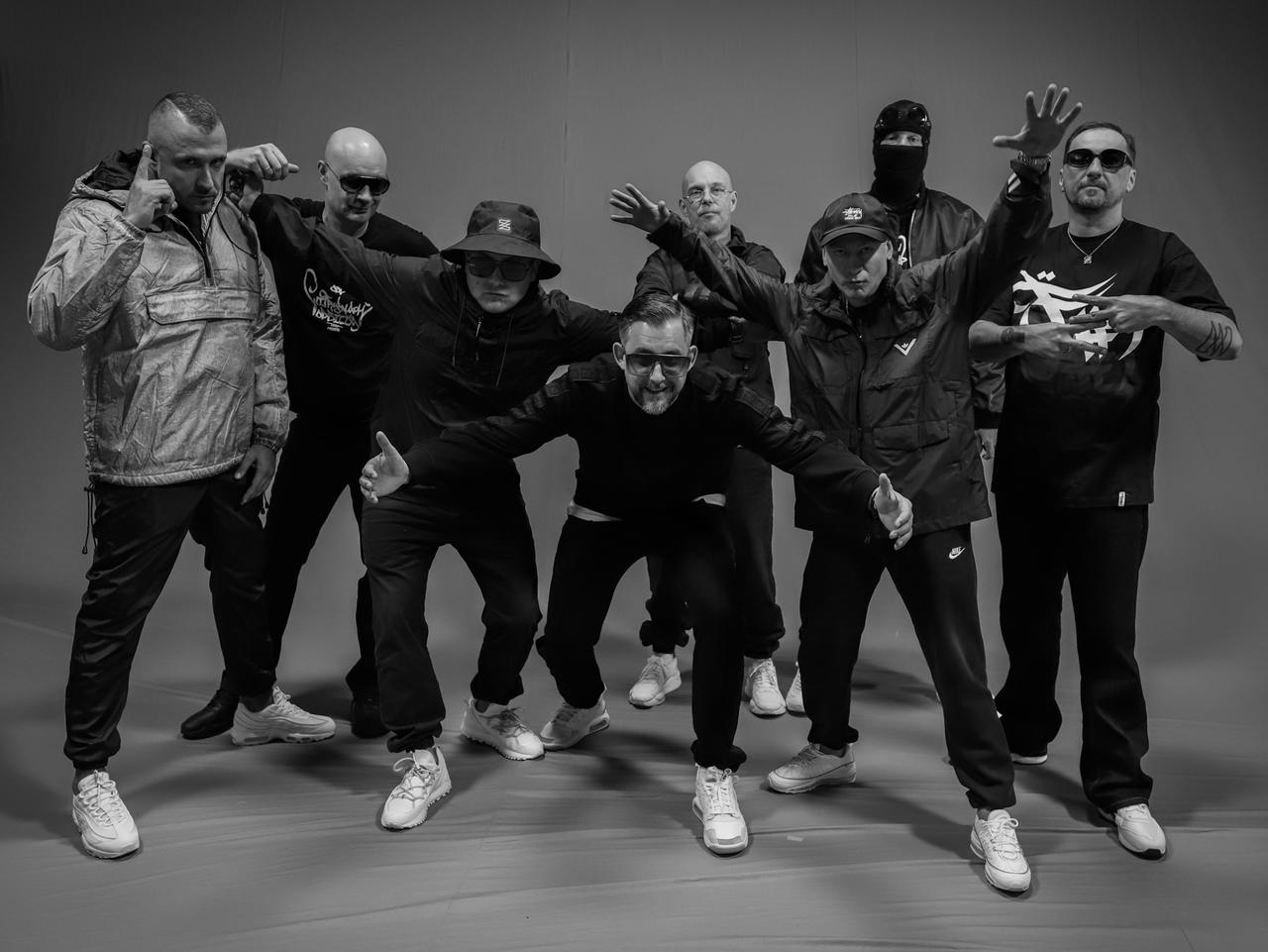 Sokół - piosenka Burza czwartą zapowiedzią albumu Nic. To powrót ZIP ...