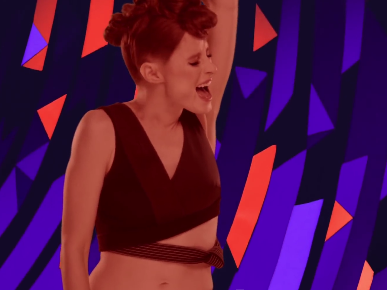 Kiesza - Stronger: teledysk promujący Finding Neverland z taneczną solówką gwiazdy [VIDEO] - ESKA.pl