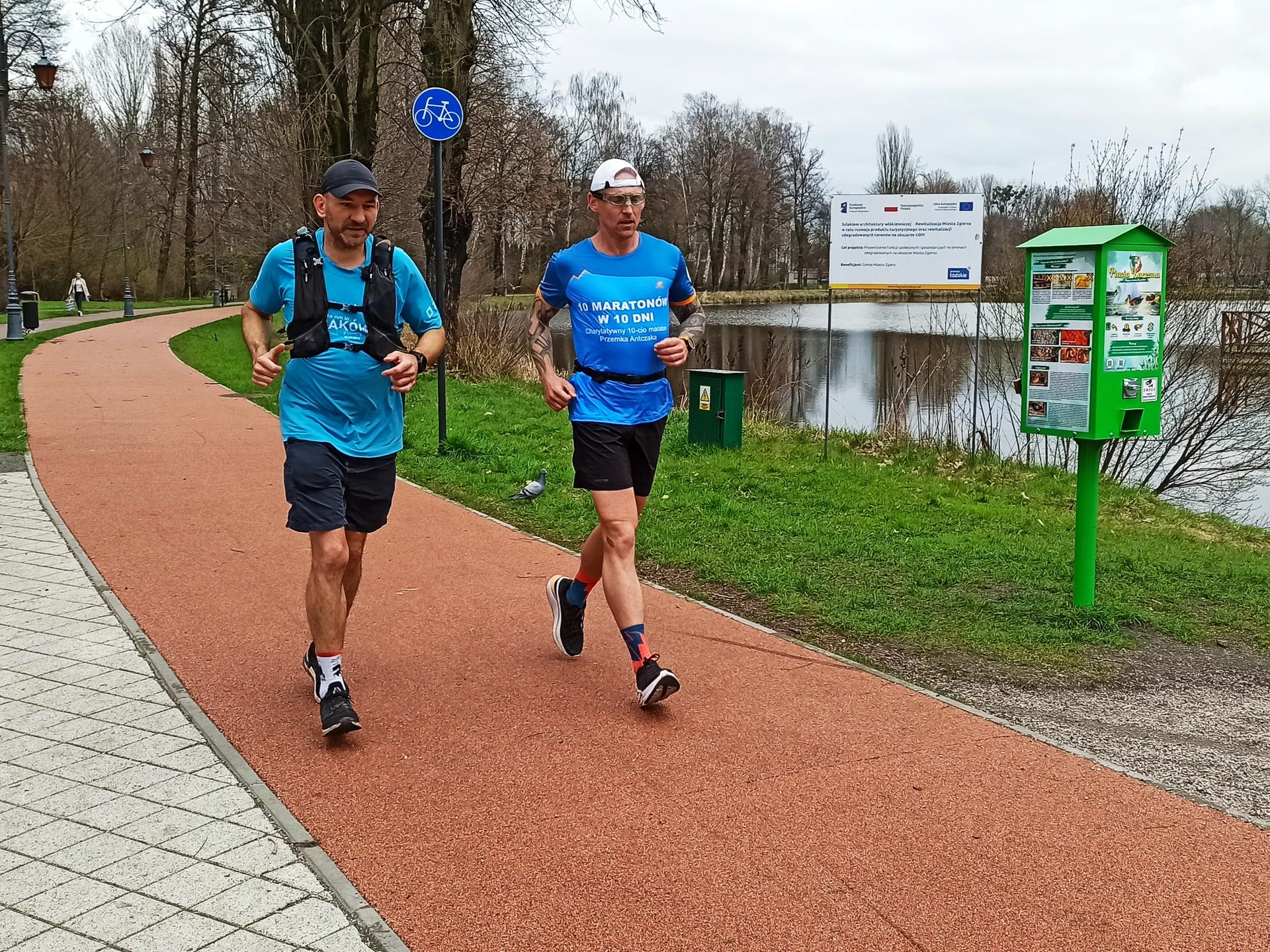 Biegacz z Pabianic przebiegnie 10 maratonow w 10 dni! - Łódź Radio ESKA