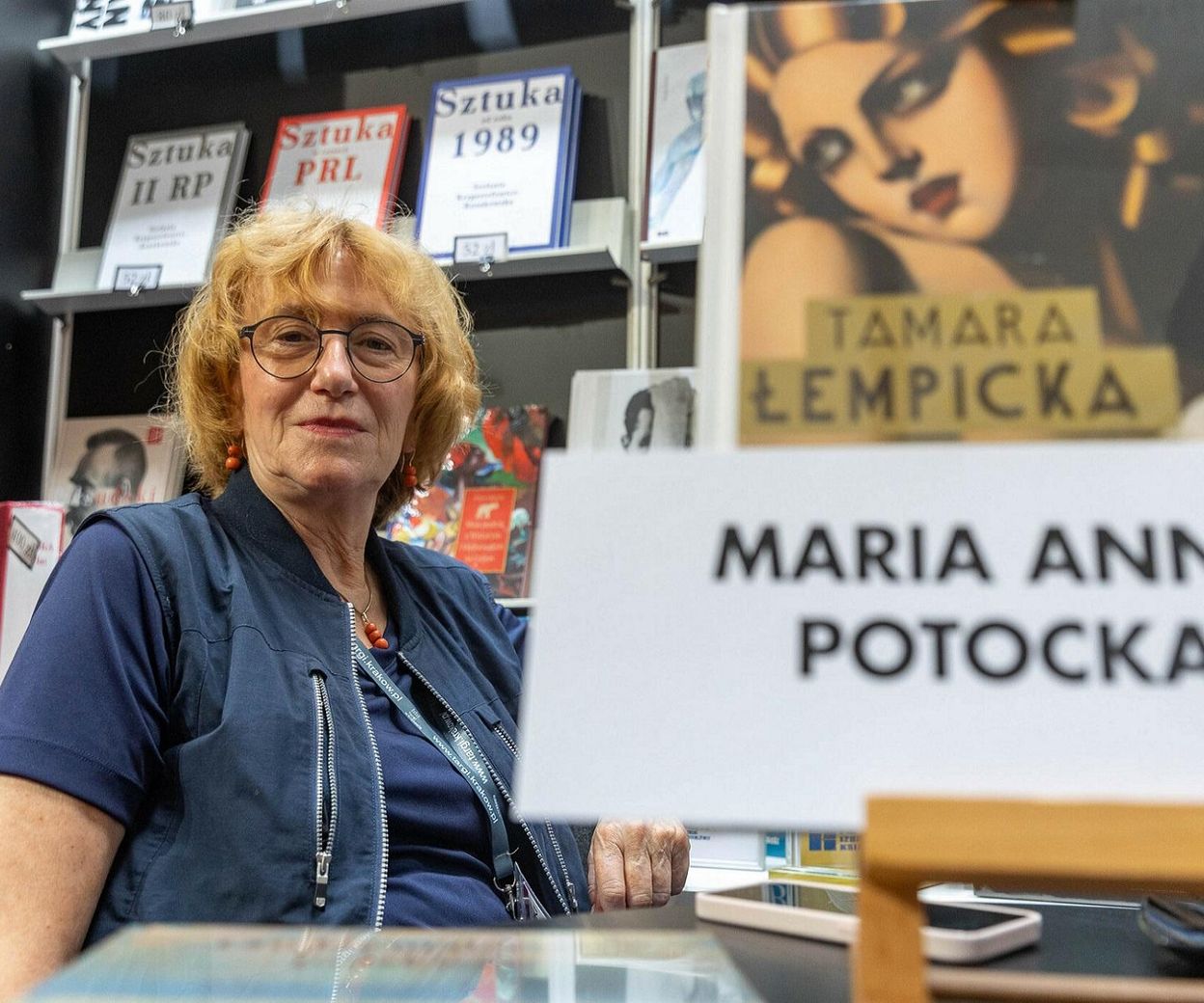 70 osób ze świata sztuki i polityki broni Marii Potockiej. Była ...