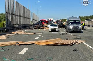 Tragiczny wypadek na A4 w Zabrzu: Kierowca ciężarówki nie żyje! Autostrada zablokowana przez ...