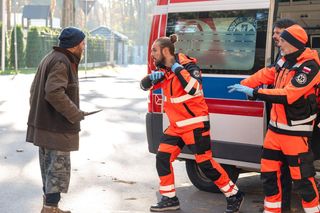 Na sygnale odc. 666, 667, 668, 669 streszczenie. Banach z Romkiem trafiają na agresywnego ...